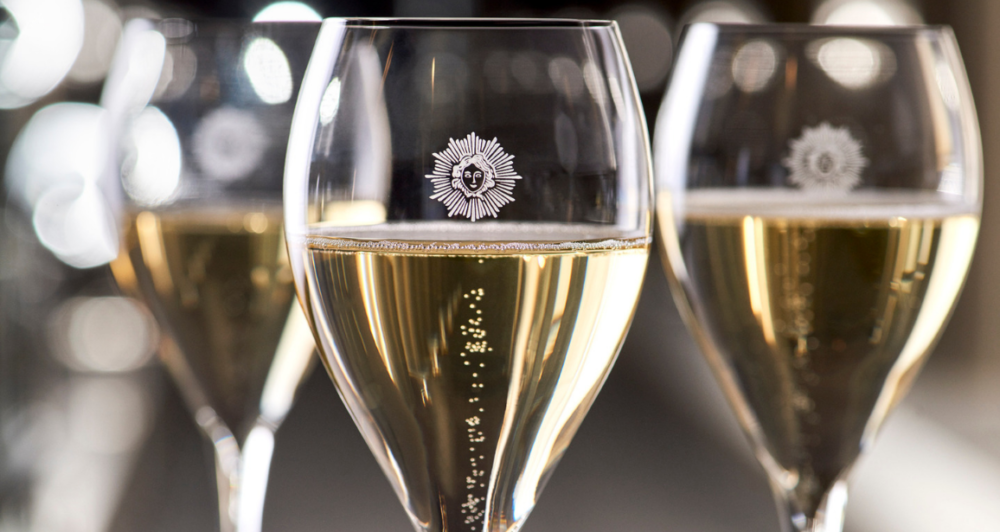 The service ritual by Laurent-Perrier - Laurent-Perrier